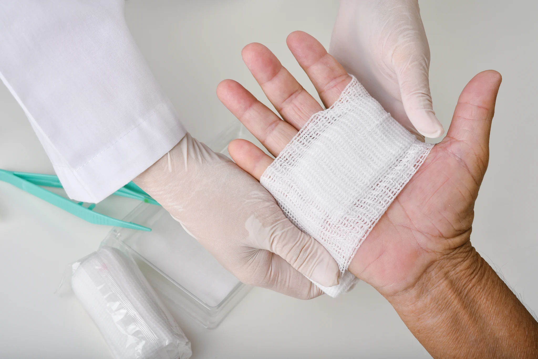 Wound Dressings: What You Should Know | Net Health